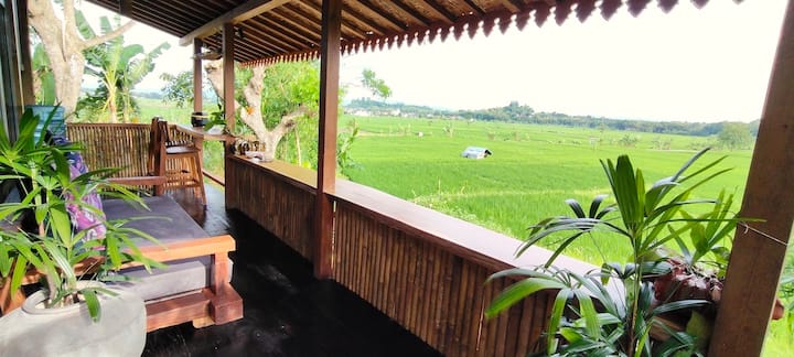 Swasana Sawah House With Panorama Rice Field View - Indonesia