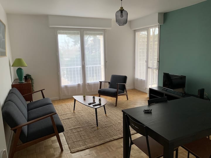 Appartement Lumineux – Balcon Et Tram - Bordeaux