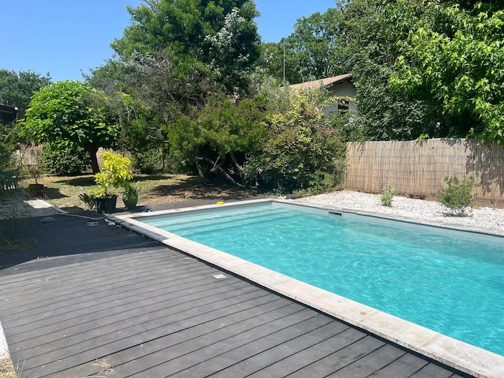 Villa Familiale 7 Chambres Avec Piscine Chauffée - Soustons