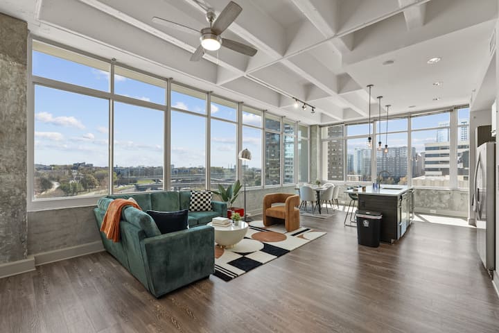 Fifa Stay | Luxury 2bed+2bath | Dwntn W/pool+gym - 애틀랜타