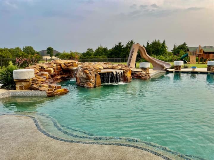 Guest House With Resort-style Pool - Mesquite, TX