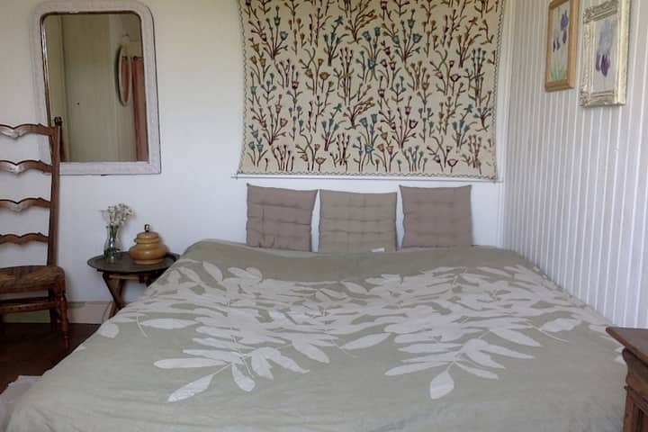 "La Chiffonnière" Chambre Chez L' Habitant - Morvan