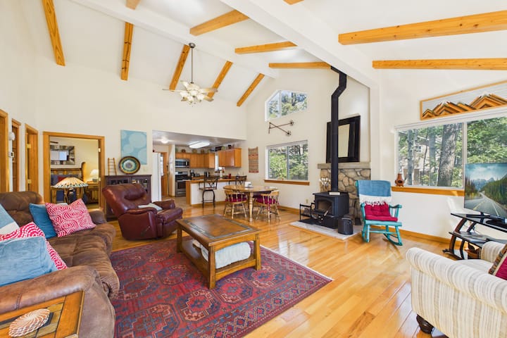 Lovely Treetop Cabin, 1.5 Miles To The Village - Cloudcroft, NM