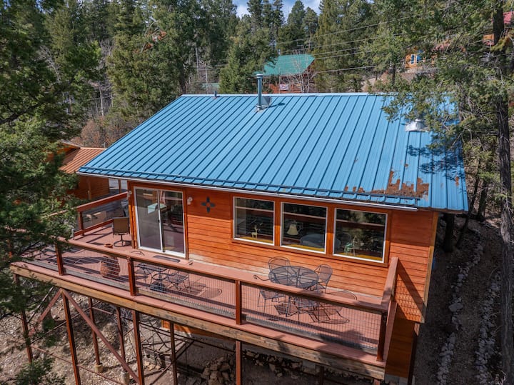 Treetop | Lovely Family Cabin - 1.5 Mi To Village - Cloudcroft, NM