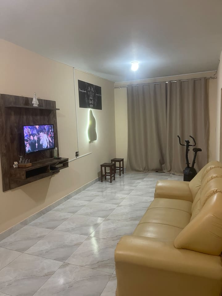 Apartamento Mobiliado No Centro. - Lins