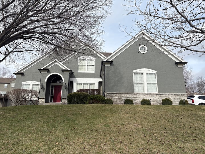 Home Away From Home For World Cup - Belton, MO