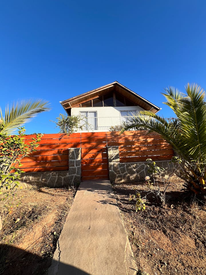 Algarrobo, Vista Al Mar Los Pitigues (10p) - El Quisco