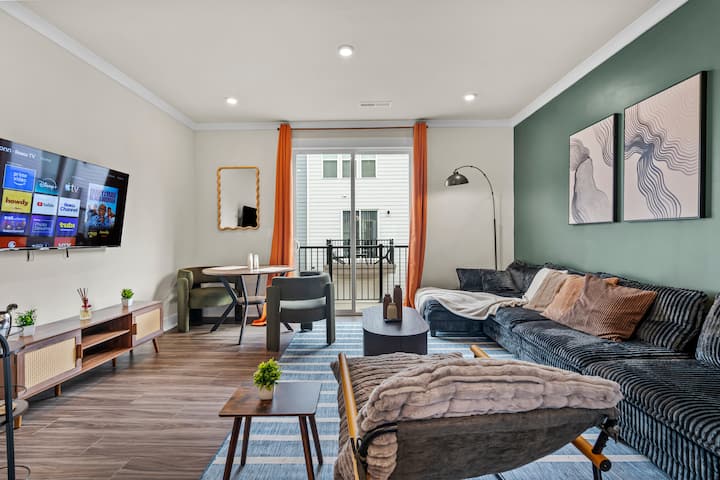 4br Townhouse | King Bed | Rooftop | Uptown Clt - Charlotte, NC