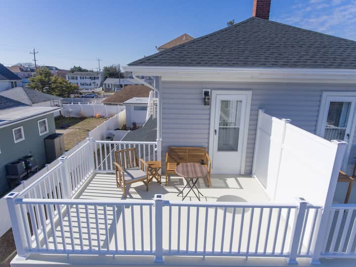 Wildwood Crest | Amazing All New | Balcony | 1 Bdr - Stone Harbor, NJ