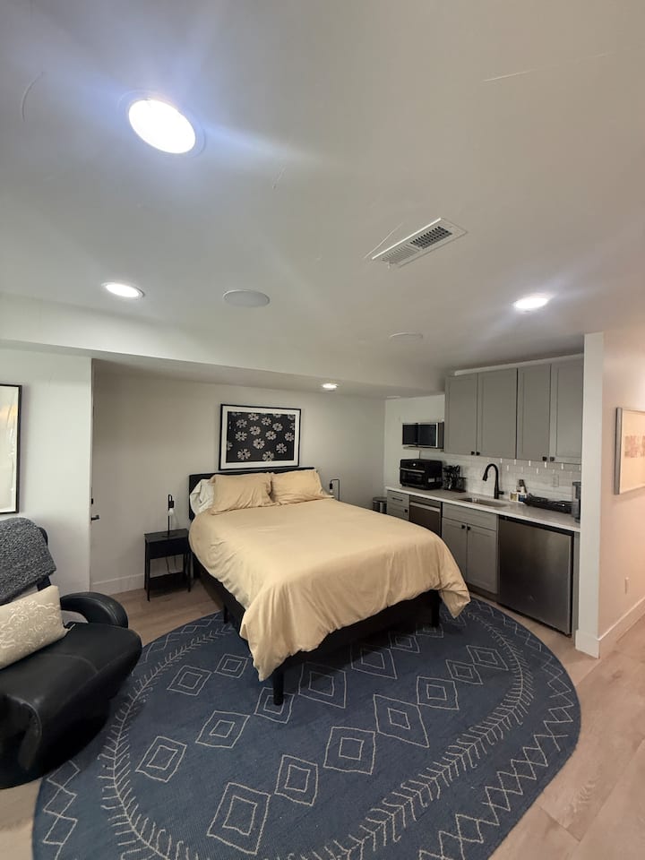 Stylish Studio On Jefferson Park - Washington Park - Denver