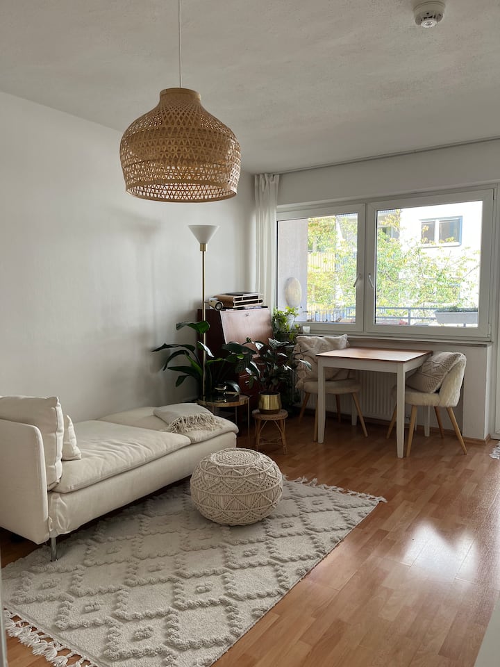 Helle, Zentrale 1-zimmer-wohnung - Munich