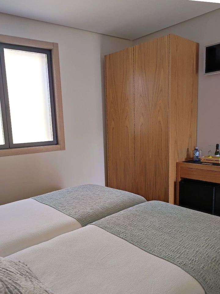 Barra 106 Habitación Doble Con Baño Privado. - Galice
