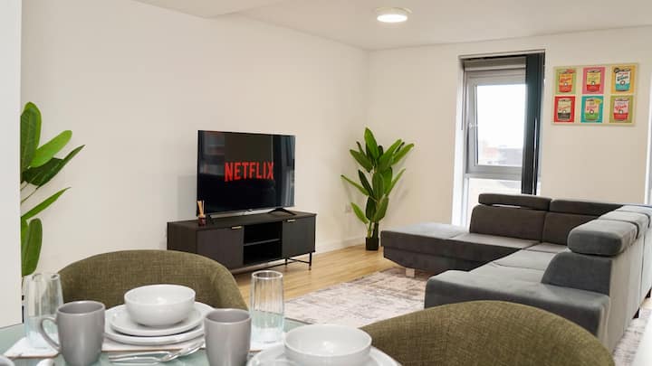 Refurbished Apartment In Sheffield City Centre - Sheffield
