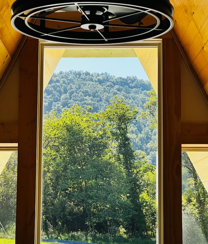 Newly Built Tiny Aframe Cabin By Luray Cvrns & Snp - Stanley, VA