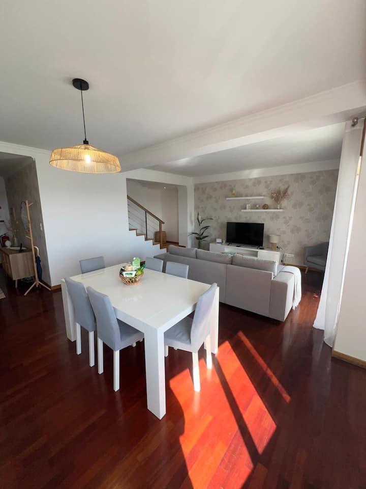 Apartamento Jardim Botânico – Duplex T3 No Centro - Ponta Delgada