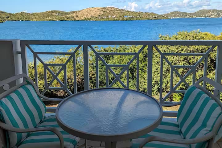 Seaview Modern Haven: Work & Unwind In Culebra - Culebra