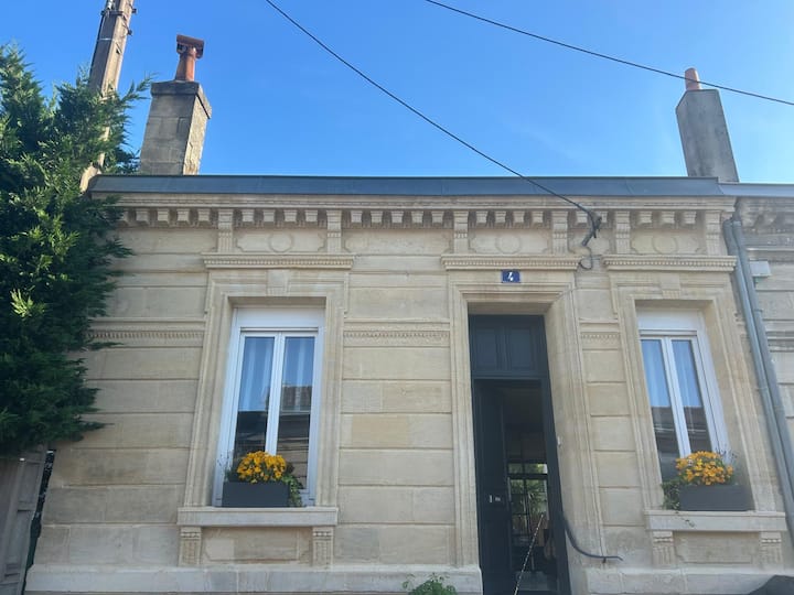 Jolie Echoppe Bordelaise - Bordeaux