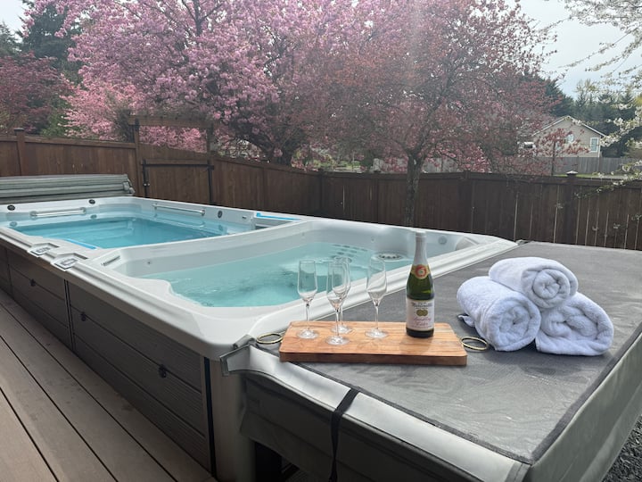 4br - 3ba Relaxing Home With Pool, Hot Tub, Sauna - Monroe, WA
