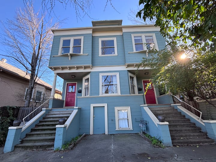 Midtown Duplex - Cozy And Close To Ameneties - Sacramento