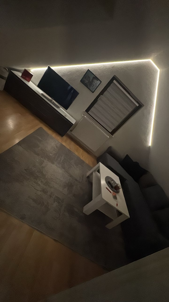 Eine Schöne, Gemütliche Zweizimmerwohnung - Cologne