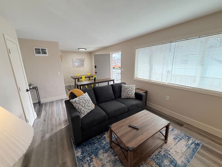 Uo•downtown(.5 Mile)•west University•guestfavorite - Eugene, OR