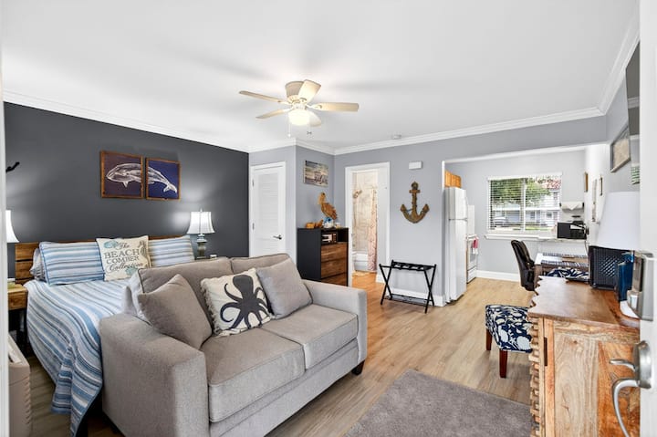 Sandy Studio In The 228 - Biloxi, MS