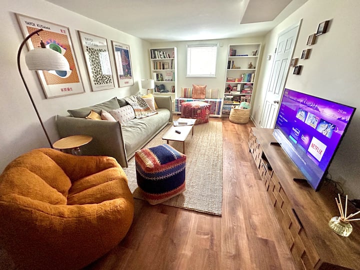 New Vibrant Haven In Silver Spring, Walk To Metro - Montgomery County, MD