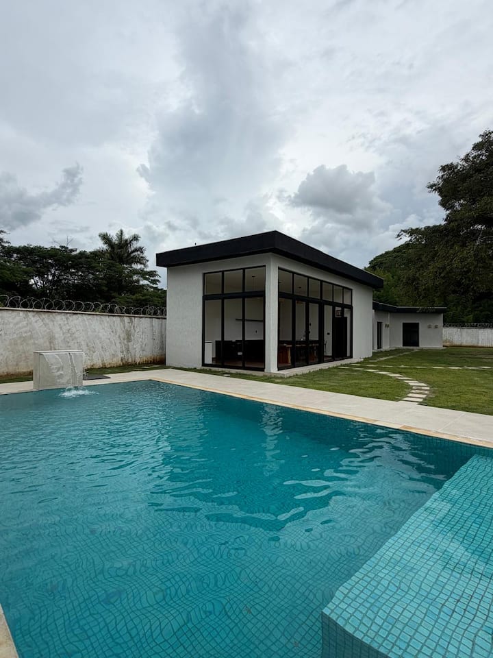 Sítio Completo Com Piscina, Chalés E ÁRea Gourmet - Esmeraldas