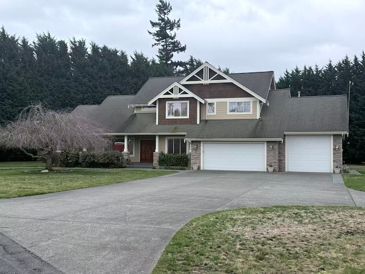 Great Location 3br&3bt House Bellingham - Ferndale, WA