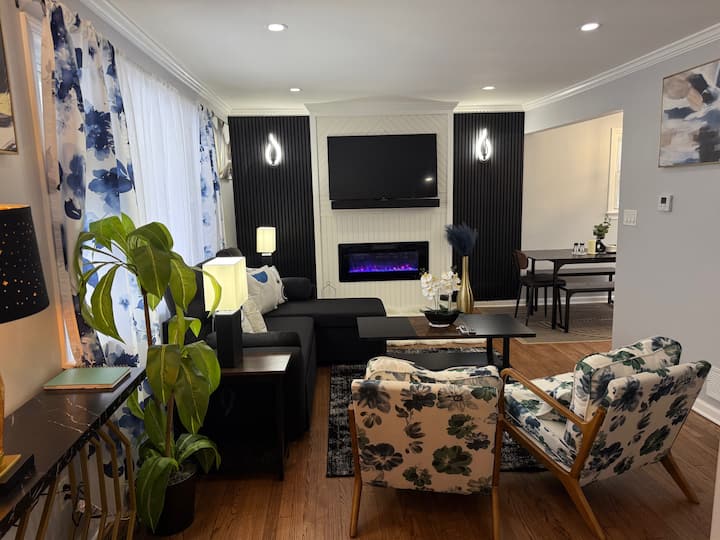 Elegant 3br Retreat In Lawrence Twp With B/yard - Allentown, NJ