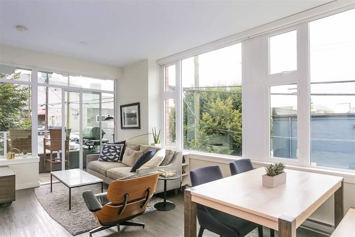 Walk To Fifa, 3 Bed, 2 Bath, Parking, Ac - Vancouver