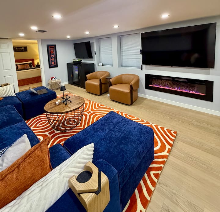 Luxury Retreat | Hot Tub, Sauna, Firepit | 2 Kings - Syracuse, NY