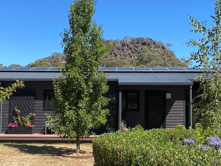 Hanging Rock Views - Romsey