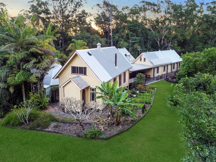 Glass House Mountains Ecolodge - Private Event - Queensland