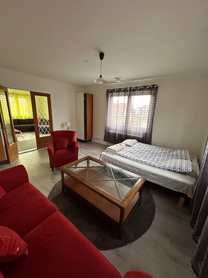 Rymlig Tvåa Nära Centrum Egen Parkeringsplats - Kristianstad