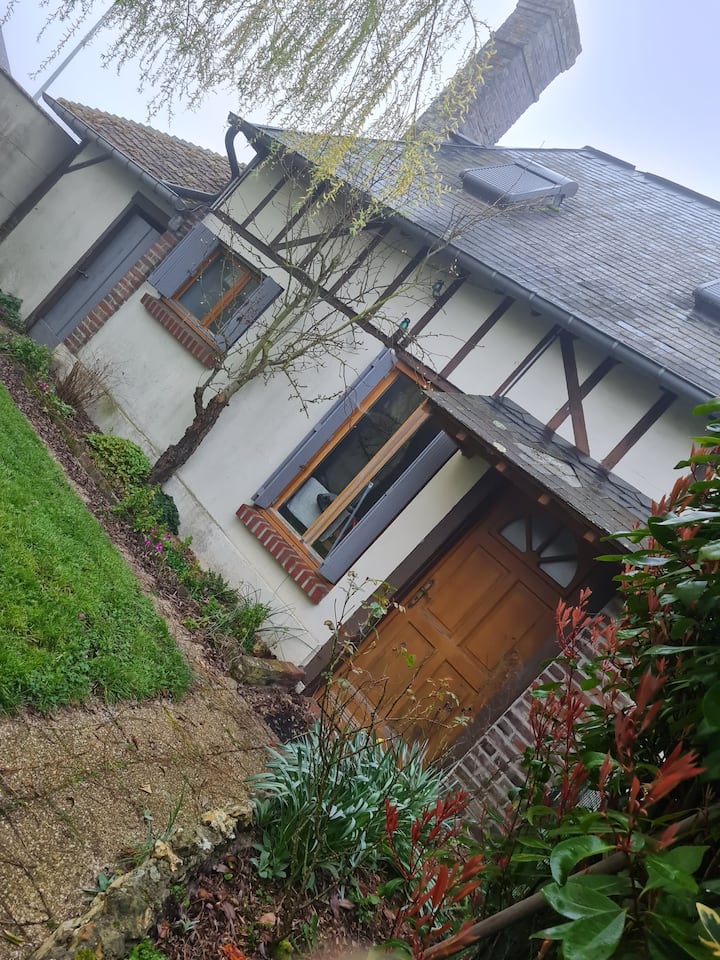 Maisonnette - Château du Champ de Bataille