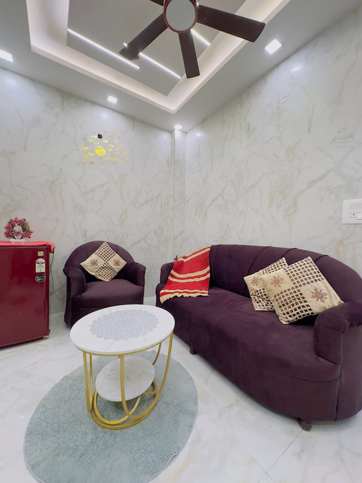 2bhk Newly Built Flat Near Dwarka By Harshbnb - Delhi, India