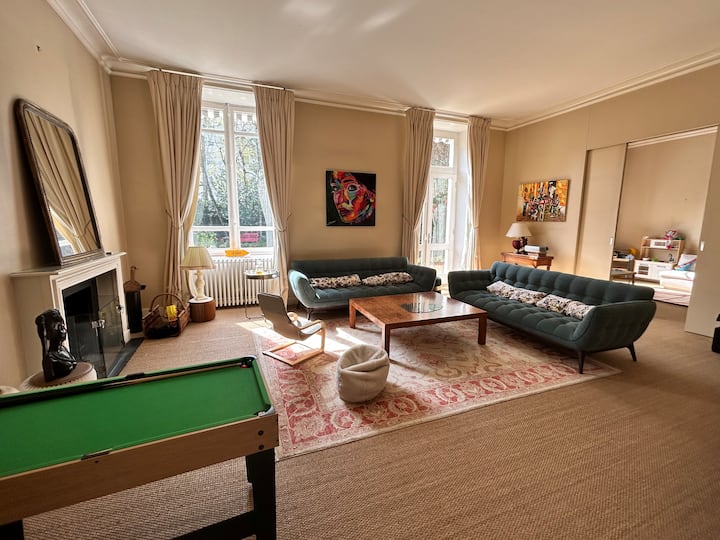 Maupertuis House Parking Privé, 10 Min Circuit 24h - Le Mans