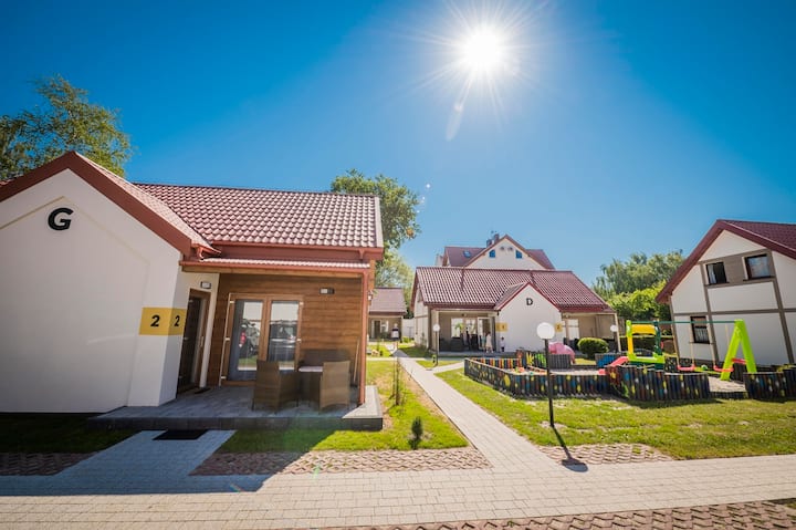 Domek 5-osobowy F, G, H - 2 Sypialnie, 1 łAzienka - Łeba