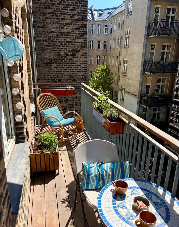 Large Apartment With Balcony Central Location - Copenhagen Airport (CPH)