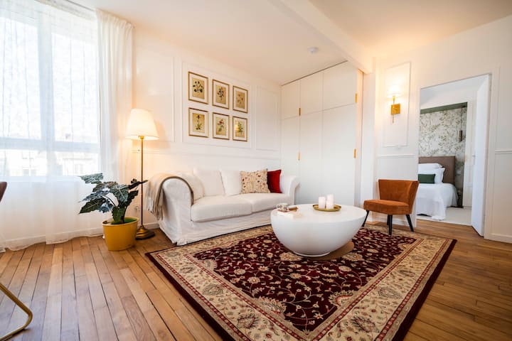 Le Havre, Luminosité Et Calme Au Coeur De La Ville - Fougères