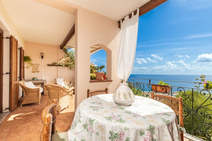 Elegante Appartamento Con Splendida Vista Mare - Santa Maria Navarrese