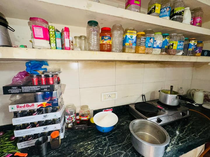 Spacious 4br Home & Party Hall - Meerut