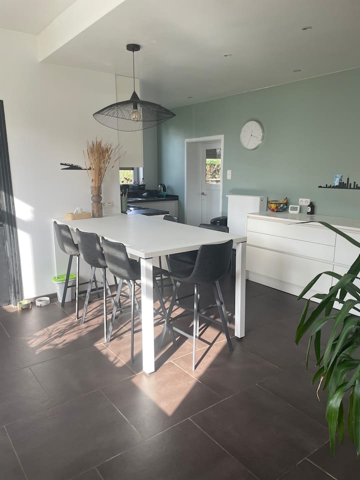 Maison Agréable Et Spacieuse Proche De La Ville - Namen