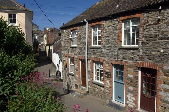 Welcome To October Cottage - Fowey