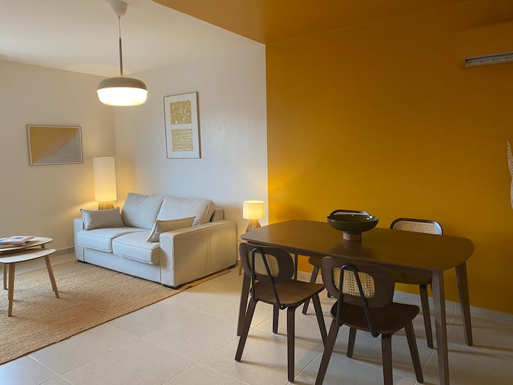 F1 Aux Arceaux : Wifi, Tv, Clim Lumineux, Calme - Montpellier