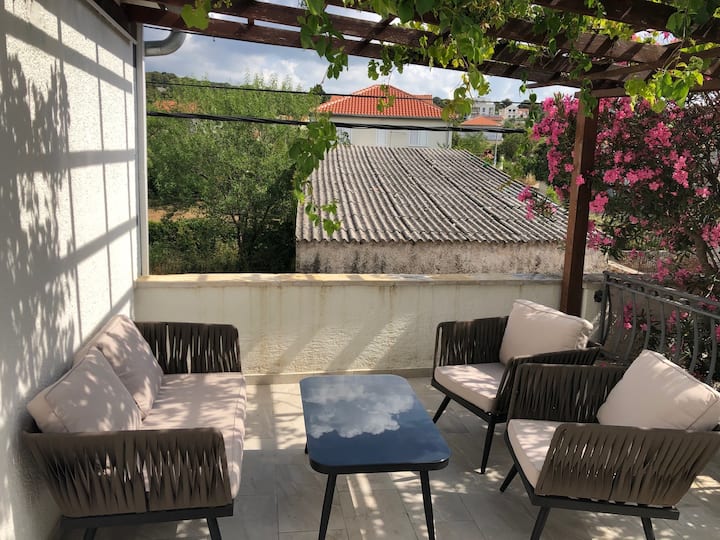 Ganzes Haus In Zentrum, Für Gemütlichen Urlaub! - Jezera