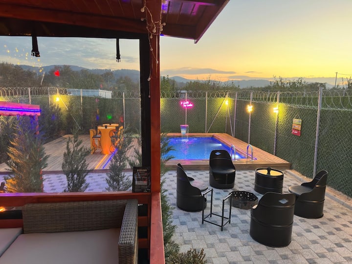 ÖZel Havuzlu Bahçe Evi - Bursa