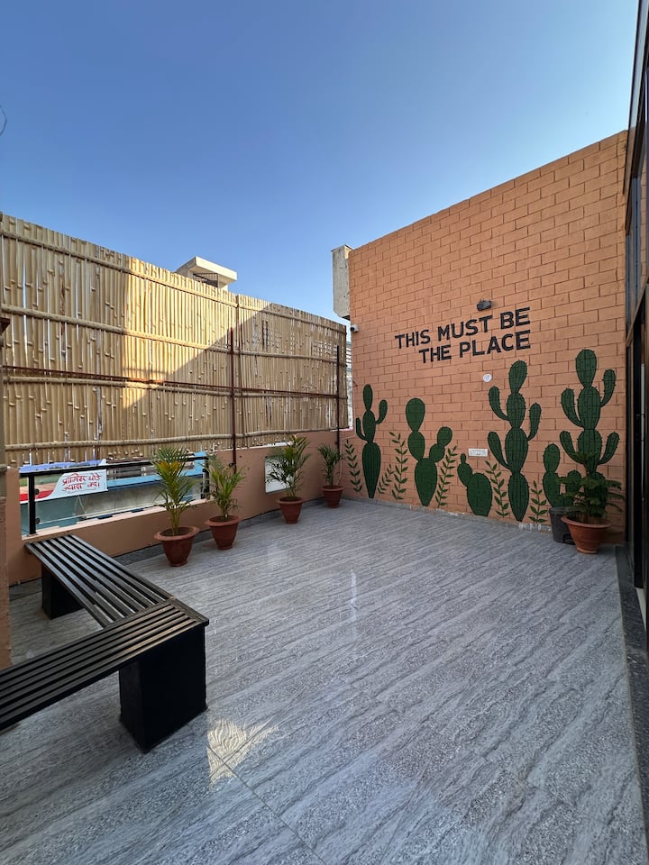 |4bhk|quiet Corner|entire Villa| - Lucknow