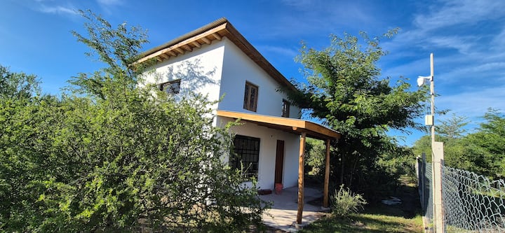 Valle De Punilla, Juntura De Los Rios, Cosquin - Cosquín